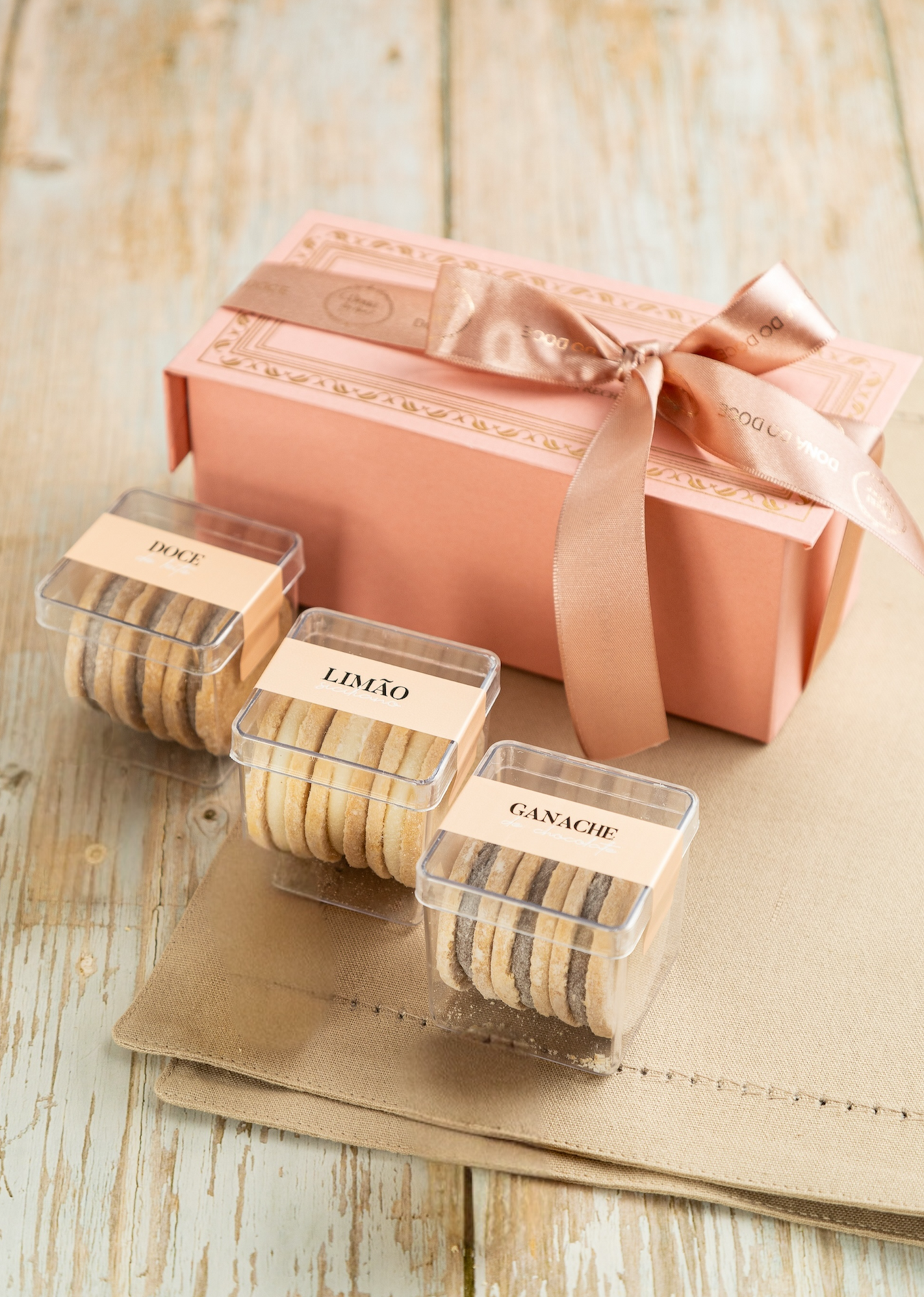 Caixa Três Sabores Rosa Dona do Doce